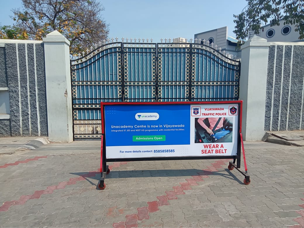 Traffic Barricade Advertising - Foxy Advertising
